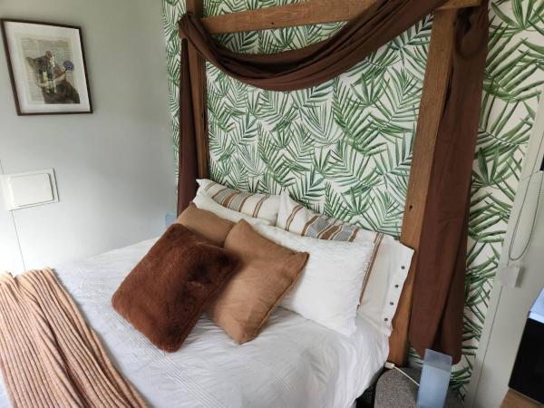 Watts River Tiny - Hidden, But Close To Township - Healesville