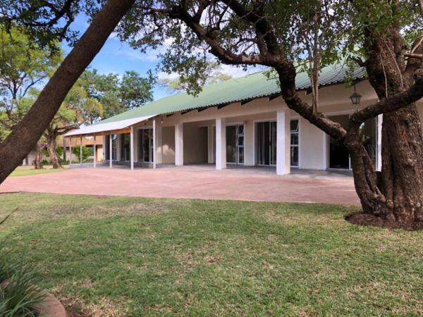 Tshikwalo Guest House - South Africa