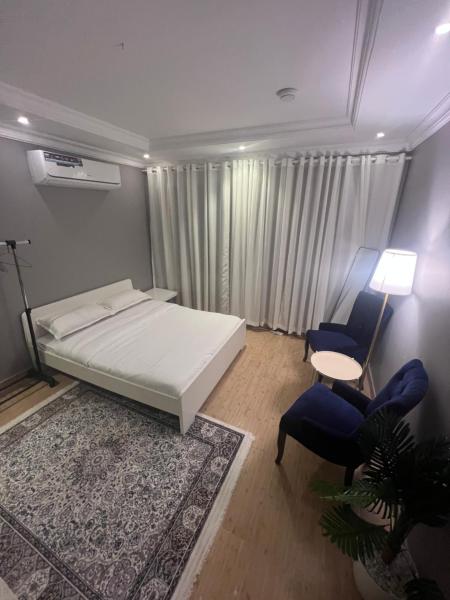 غرفة الجوري 2 الباب الذكي - Dammam