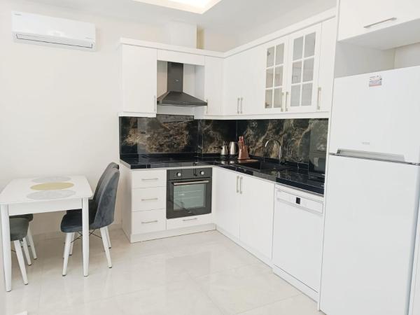 Nerida Beach Home - Oba