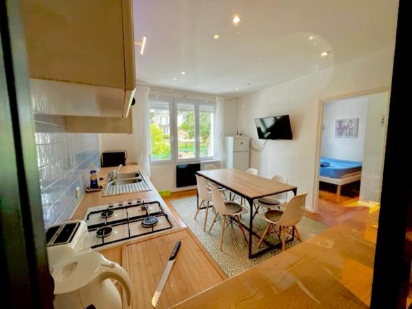 Appartement 6 Personnes à La Gaubretière En Face Du Château - Puy du Fou