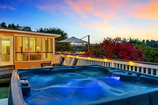 Newly Furnished 3br 1ba - Spa - Ac - Large Backyard - San Diego, CA