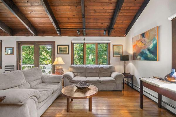 Spacious 4 Bedroom With Ac Dog Friendly - Wellfleet, MA