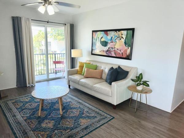 Pinecrest #4- 2 Bedroom4 Twin Bedspark 2 Cars - Kendall, FL