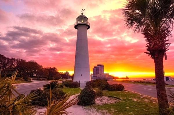 Royal Holiday Beach Resort - Mississippi