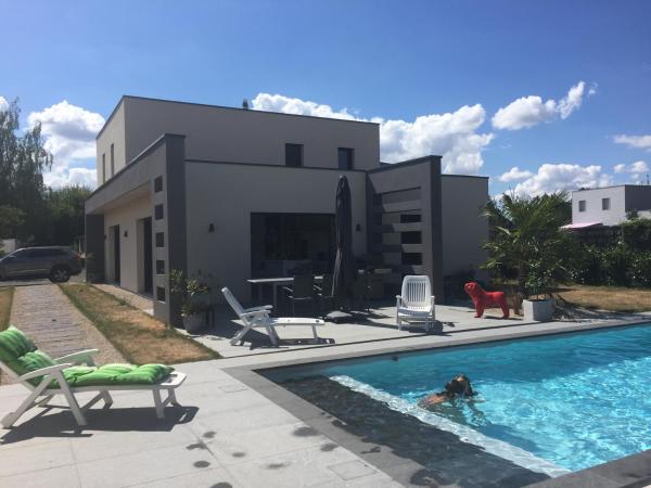Villa Au Calme Amboise Piscine Chauffée & Spa - アンボアーズ