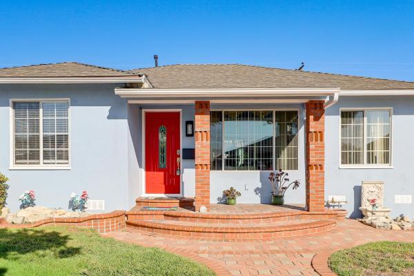 Stylish Home Near Sofi Stadium, Lax And Long Beach - Carson, CA