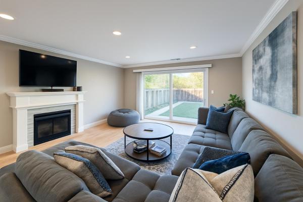 @ Marbella Lane Seaside Retreat, Walk To The Beach - Half Moon Bay, CA