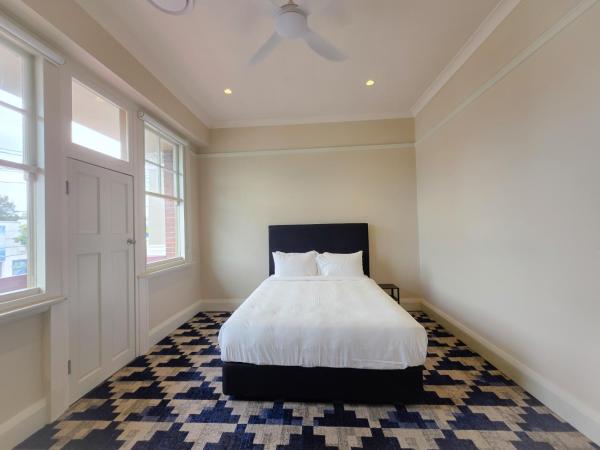 Riverview Hotel Tempe - Strathfield