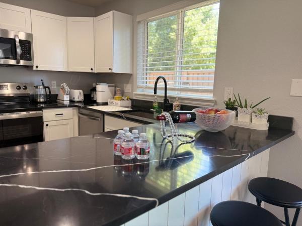 Central Denver Family Home - Aurora