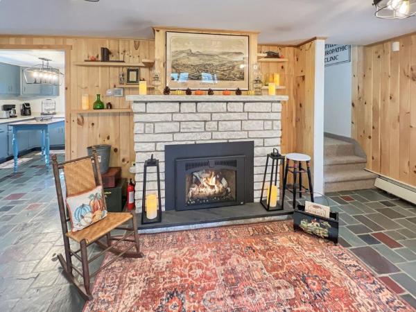 The Rosewood Home - Castleton, VT