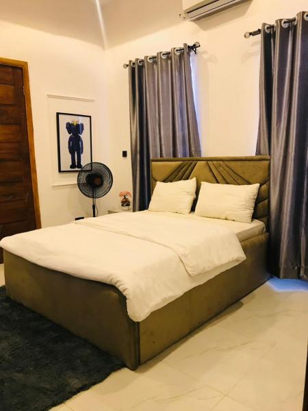 Luxury Private 1 Bedroom In A Shared Duplex - Nigeria