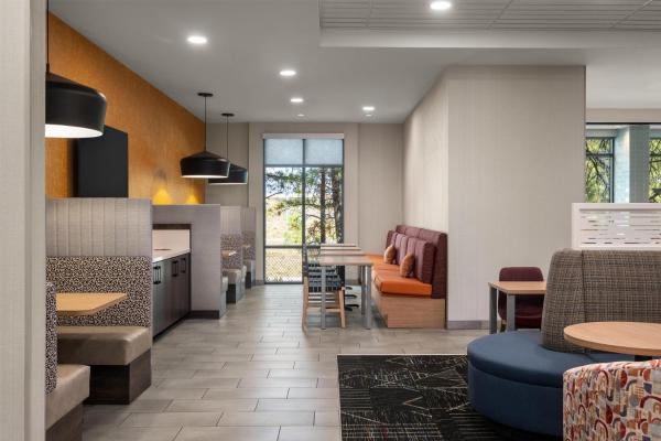 Home2 Suites By Hilton Flagstaff - Flagstaff