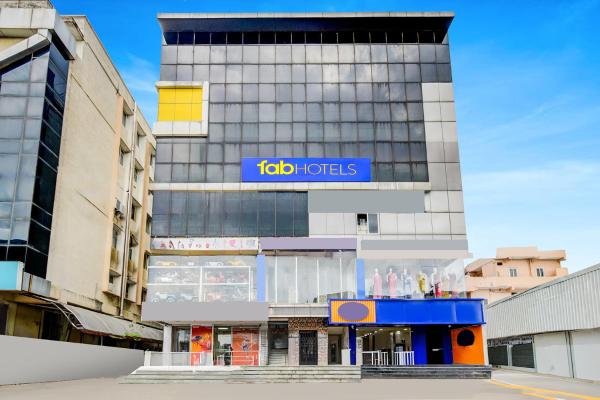 Fabhotel Lorwen - Hyderabad