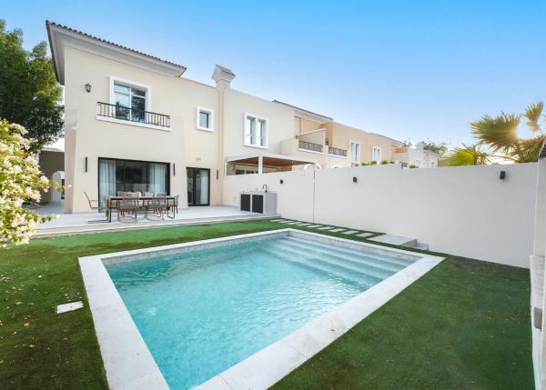 Stayshort - Stylish Arabian Ranches Villa For 9 Near Golf With Private Pool! - Dubaï