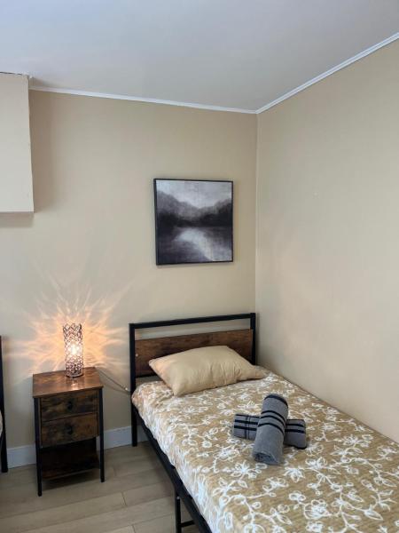 Beautiful 2bdr - Montreal