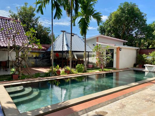 Spacious Khmer Villa - Pool - Fast Wi-fi - Cambodia