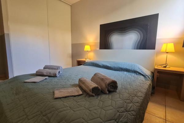 Appartement Climatisé Dans Une Résidence Avec Piscine Mer à Pied - Plage de Cupabia