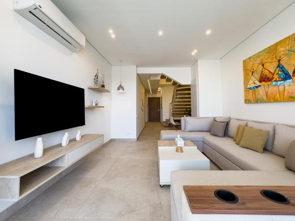 Poolside Townhome With 2 Masters, A Huge Terrace In El Gouna - Hurghada