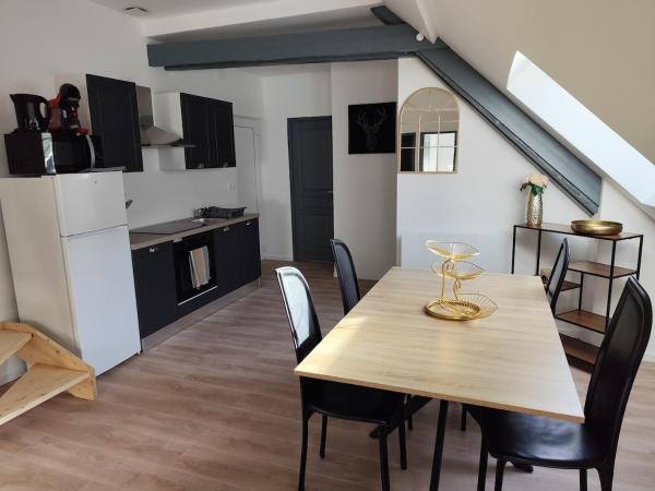 Très Joli F4 Neuf Au Pied Du Château Avec Jardin - Rouffach