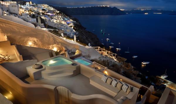 The A Collection By K&k - Oia