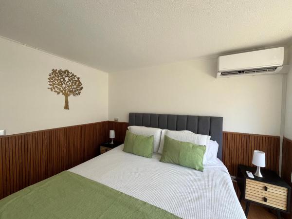 Dpto A Pasos Del Parque Arauco En Las Condes Con Aire Acondicionado - Las Condes