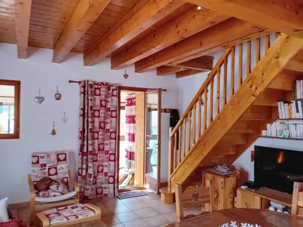 Chalet Moderne à Formiguères De 80 M² Avec Terrasse - Formiguères