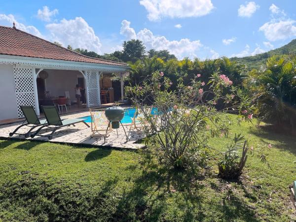 Villa Piscine Face Au Rocher Du Diamant - Martinique