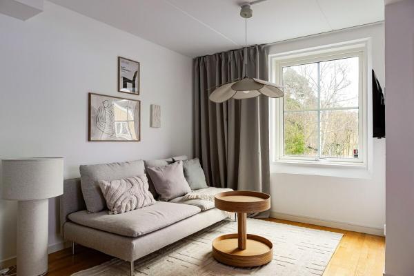 Cozy & Bright Studio Apartment In Lidingö - Stockholm