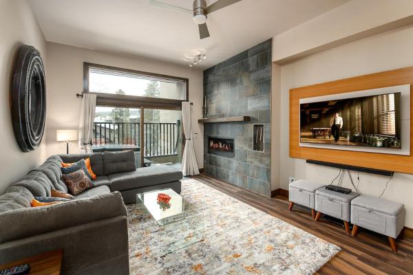 Chimney Ridge Lupine Townhome: Remodeled, Hot Tub - Breckenridge, CO