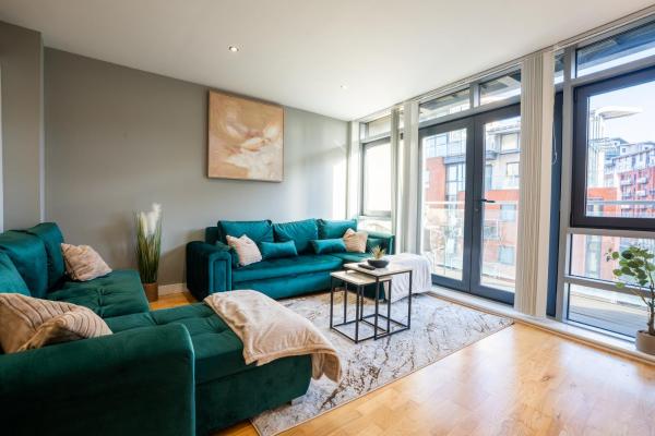 Leeds City Centre 2br Apt W Balcony Sleeps 8 - Leeds