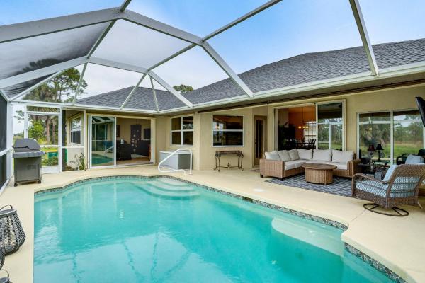 Beach Days And Fairways Rotonda West Snowbird Home - Boca Grande, FL