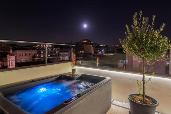 Heated Plunge Pool & Firepit Acropolis Penthouse - Athènes