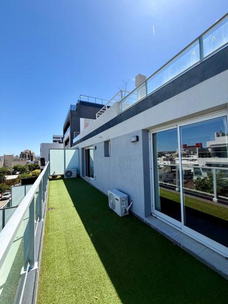 Depto De Primera Calidad, Cochera, Pile, Aire Ac - Villa Carlos Paz