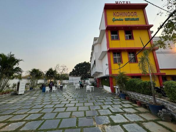 Kohinoor Garden Restaurant - Hinganghat