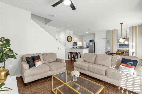 4 Bedrooms 3 Bathrooms Lucaya Village 25-108 - Lake Louisa State Park, Clermont