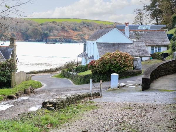 3 Moult Farm Cottages - Salcombe