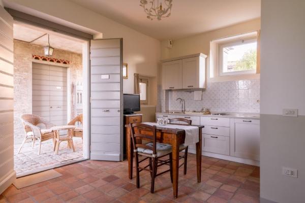 Gemütliches Appartement In Pesaro Mit Garten, Grill Und Gemeinsamem Pool - Pesaro