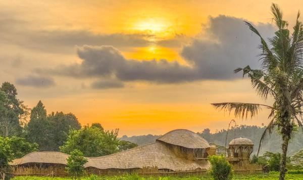 Manta Savana Luxury Bamboo Villa - Sidemen