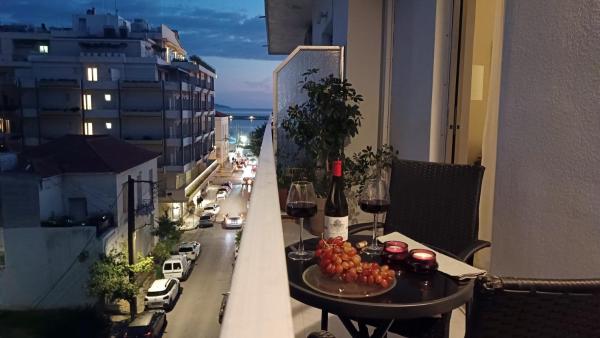 Ethereal Luxury Apartment - Kalamata