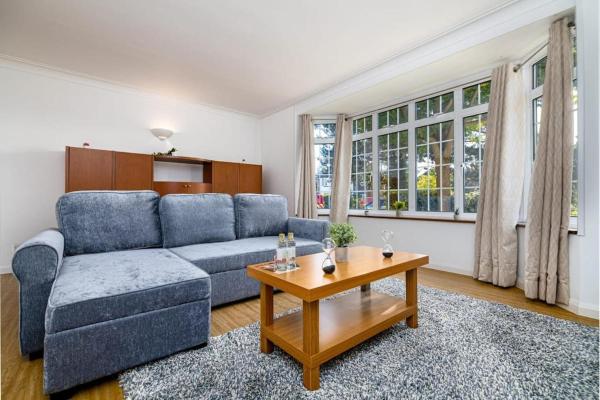 Modern Apartment Near Blackheath Station - Bromley
