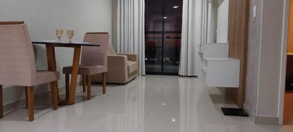 Flat Completo Com Sacada - Campos dos Goytacazes