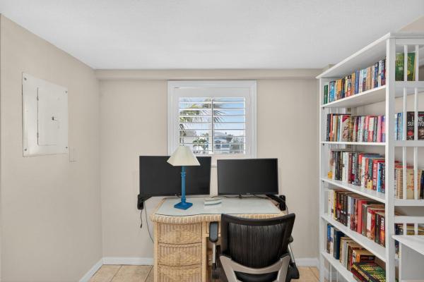 Waterview Unit 204 - Indian Rocks Beach, FL