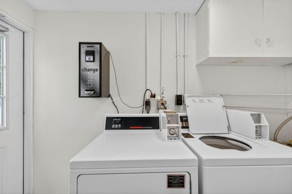 Park Shore Suites Unit 7 - Madeira Beach, FL