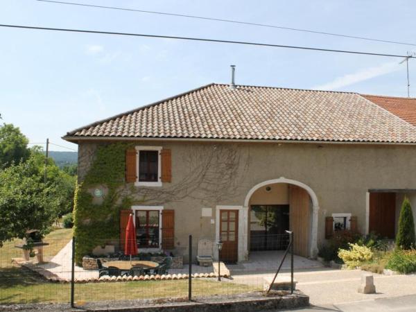 Gîte De Charme Avec Cheminée, Terrasse Et Garage à Brixey-aux-chanoines - Fr-1-585-10 - Meuse