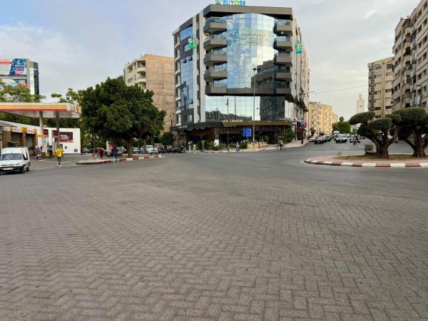 Fes Large Apartment - Avenue Des Far Prime Location - Fez