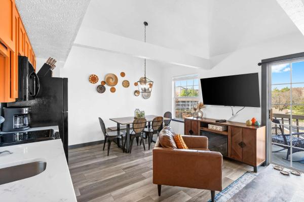 Escape To The Pond View Oasis - Resort Amenities - Branson, MO