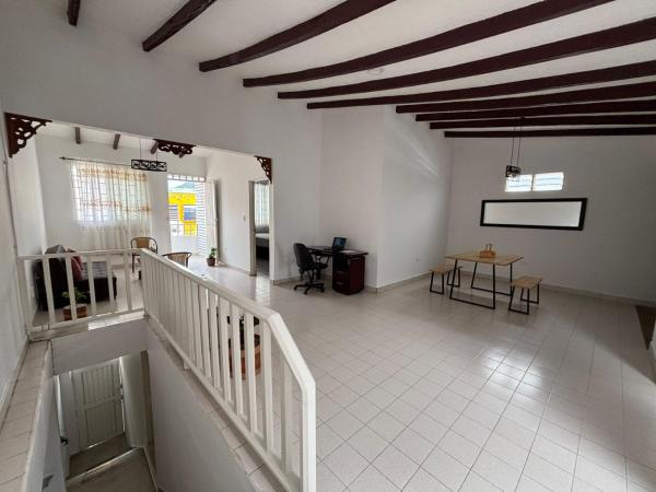 Casa Grande En El Centro De Roldanillo - Roldanillo