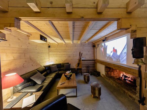 Chalet Cosy Avec Jacuzzi, Billard, Wifi Et Animaux Admis Pour 8 Personnes - Fr-1-836-32 - Les Carroz d'Arâches