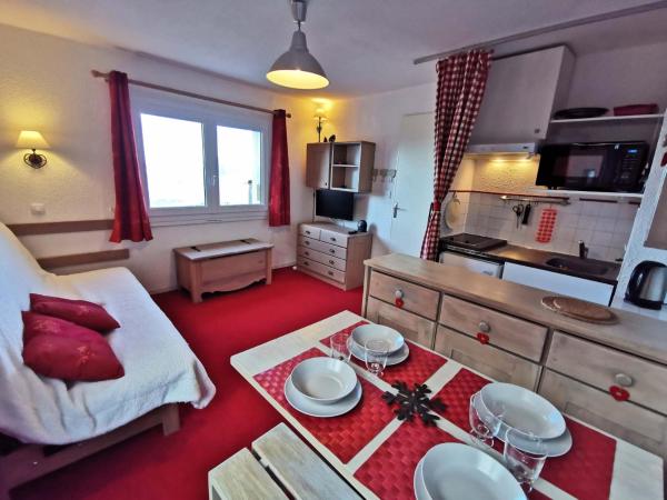 Studio Cabine Supérieur Proche Pistes, 4 Pers, Balcon Sud, Casier à Ski - Fr-1-771-76 - Les 7 Laux